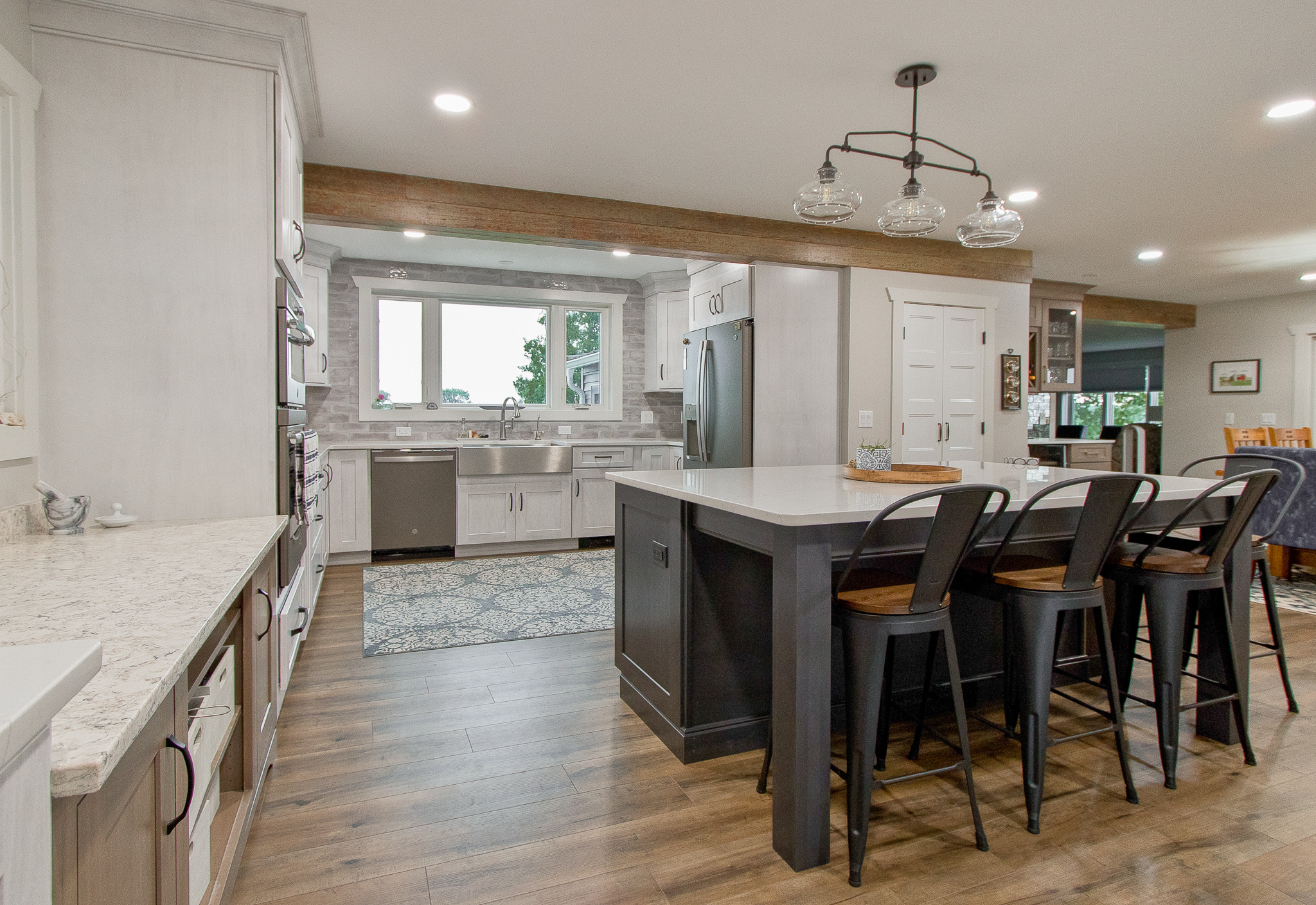 Transitional Farmhouse Kitchen - Coyle Carpet One Floor & Home